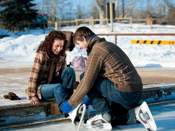 How To Have The Best Ever Ice Skating Date {Top Tips}
