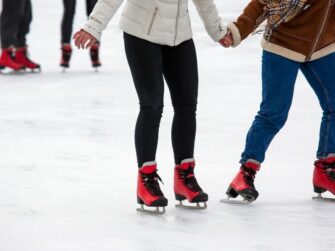 12 Ice Skating Games That Are Tons Of Fun