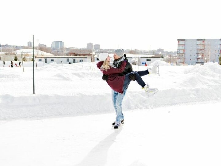 How To Have The Best Ever Ice Skating Date {Top Tips}